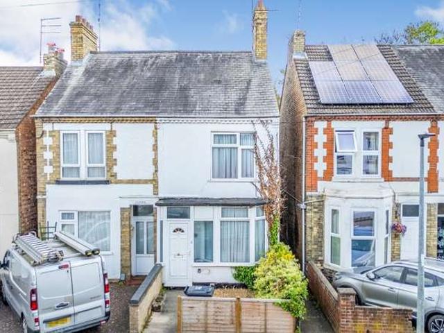 3 Bedroom Semi Detached House