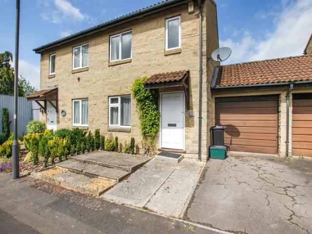 3 Bedroom Semi Detached House