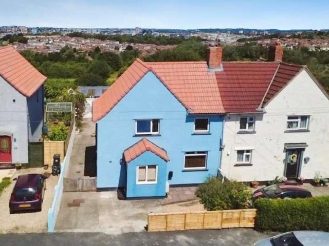 3 Bedroom Semi Detached House