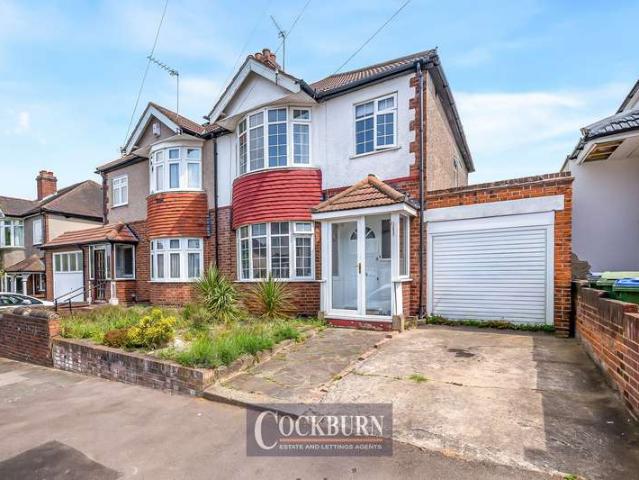 3 Bedroom Semi Detached House