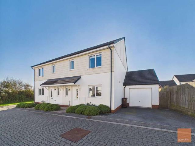 3 Bedroom Semi Detached House