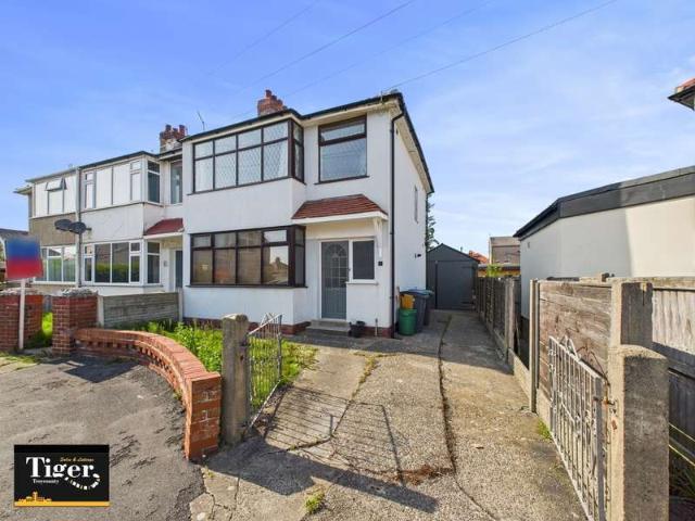 3 Bedroom Semi Detached House