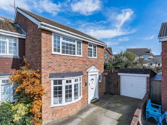 3 Bedroom Semi Detached House