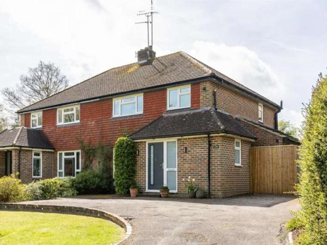 3 Bedroom Semi Detached House