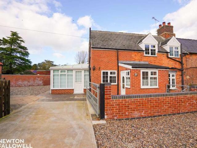 3 Bedroom Semi Detached House