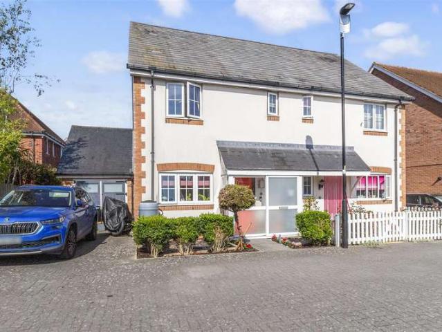 3 Bedroom Semi Detached House