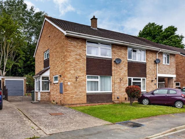 3 Bedroom Semi Detached House