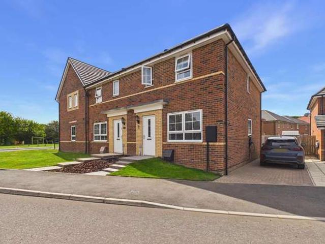 3 Bedroom Semi Detached House