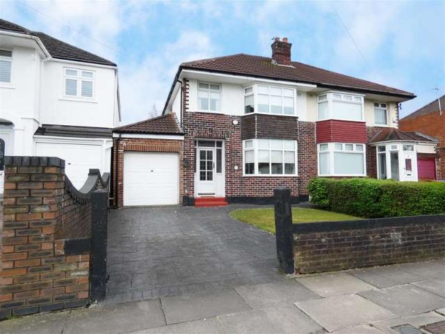 3 Bedroom Semi Detached House