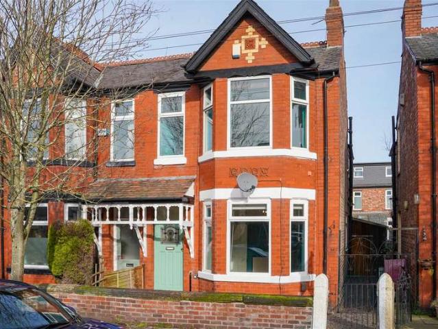 3 Bedroom Semi Detached House