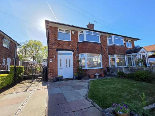 3 Bedroom Semi Detached House