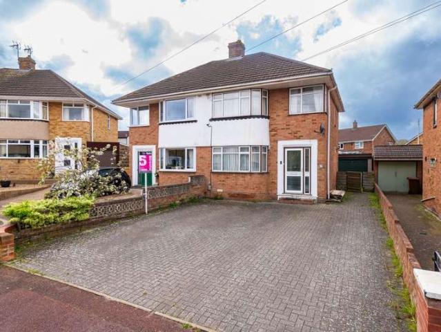 3 Bedroom Semi Detached House