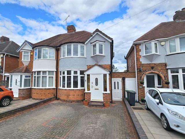 3 Bedroom Semi Detached House