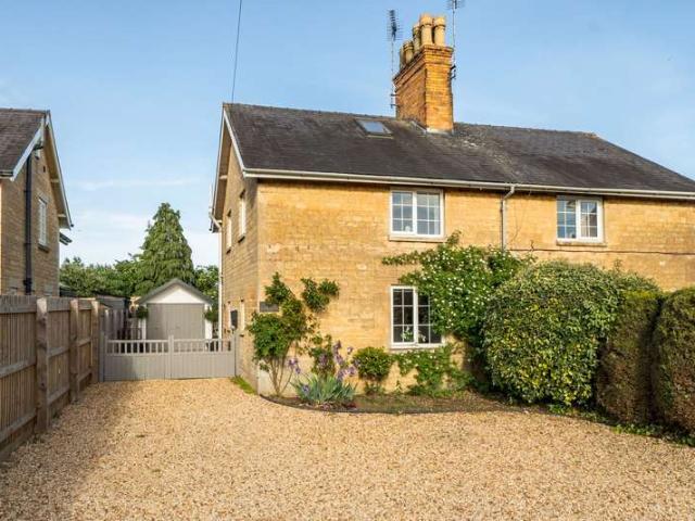 3 Bedroom Semi Detached House