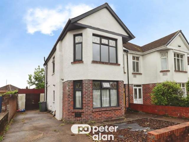 3 Bedroom Semi Detached House