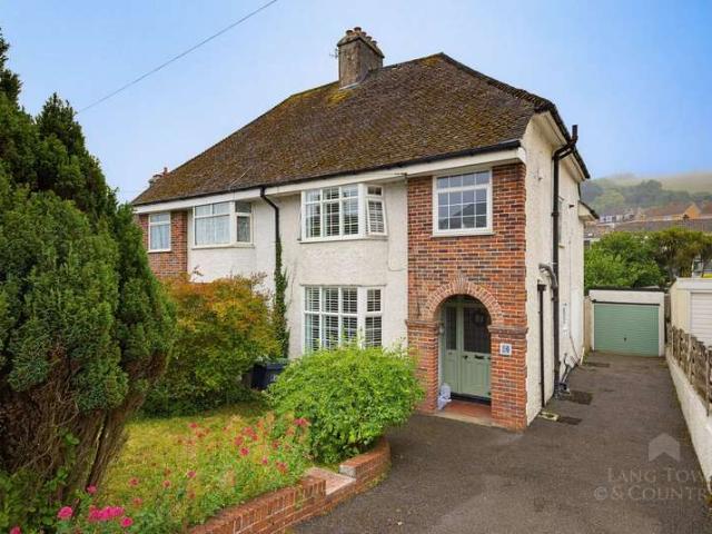 3 Bedroom Semi Detached House