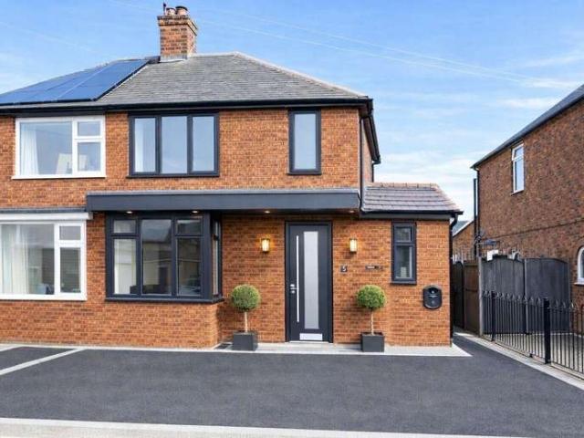 3 Bedroom Semi Detached House