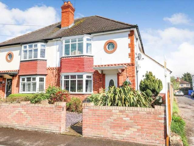 3 Bedroom Semi Detached House