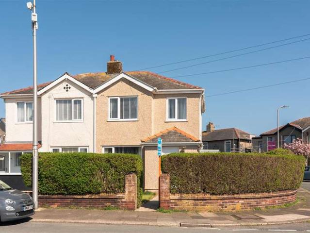 3 Bedroom Semi Detached House