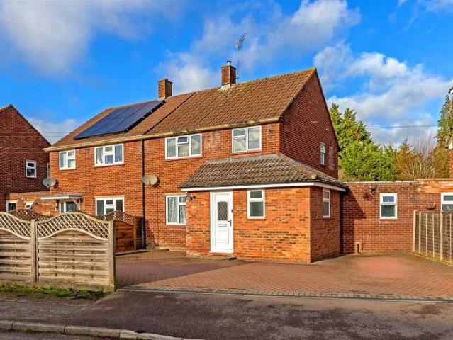 3 Bedroom Semi Detached House