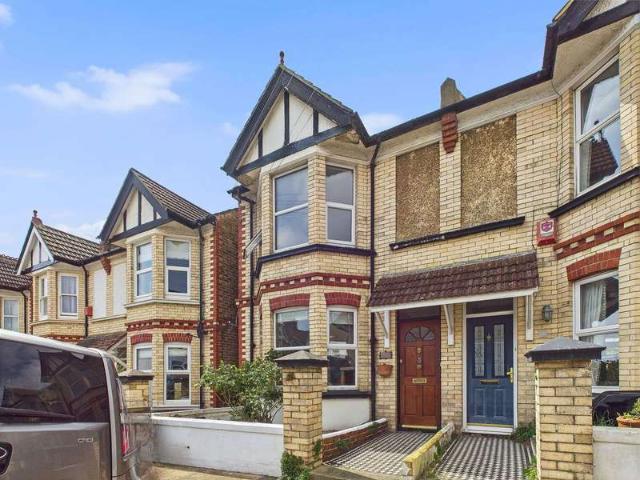 3 Bedroom Semi Detached House