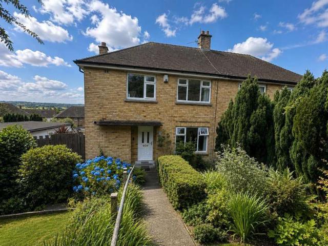3 Bedroom Semi Detached House