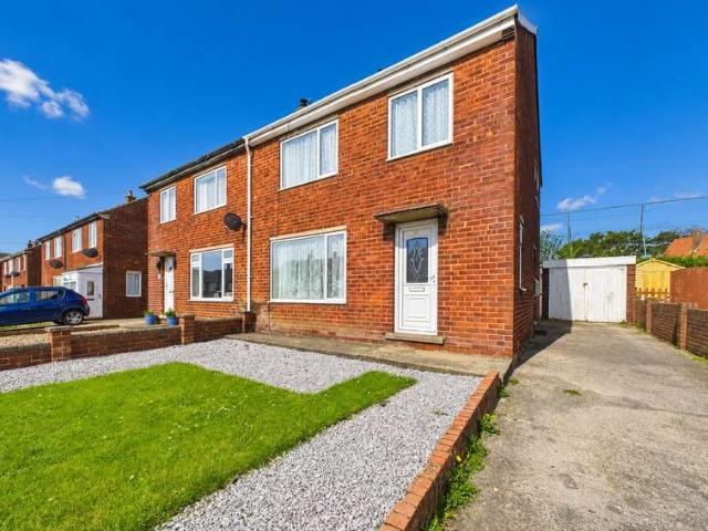 3 Bedroom Semi Detached House