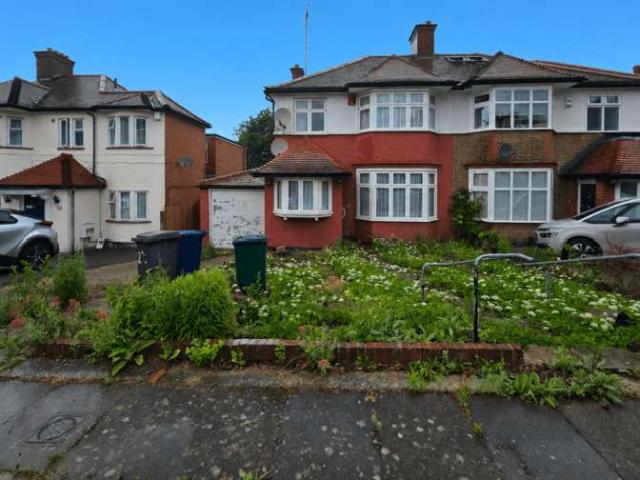 3 Bedroom Semi Detached House