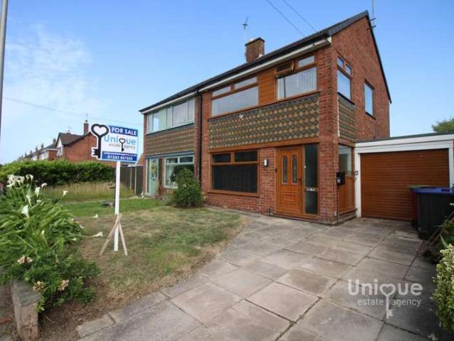 3 Bedroom Semi Detached House