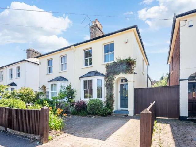 3 Bedroom Semi Detached House