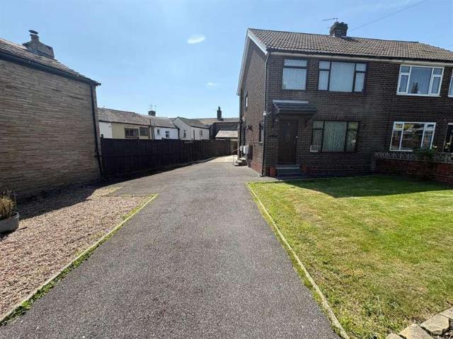 3 Bedroom Semi Detached House