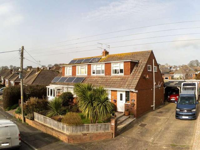 3 Bedroom Semi Detached House