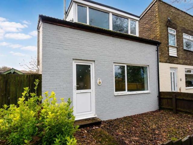 3 Bedroom Semi Detached House