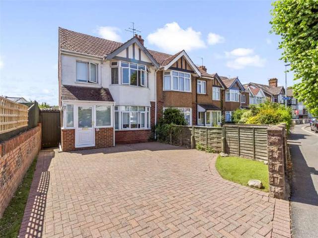 3 Bedroom Semi Detached House
