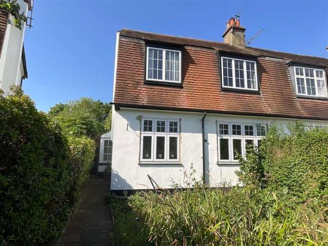 3 Bedroom Semi Detached House