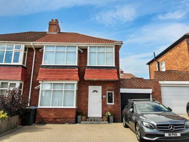 3 Bedroom Semi Detached House