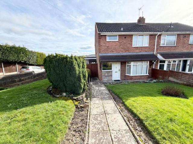 3 Bedroom Semi Detached House