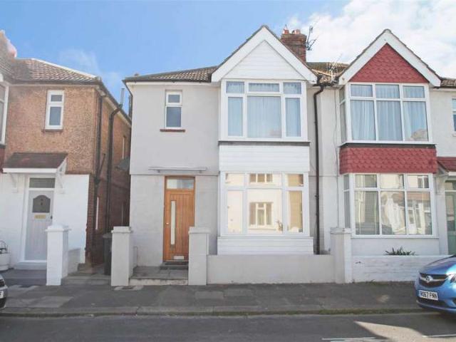 3 Bedroom Semi Detached House