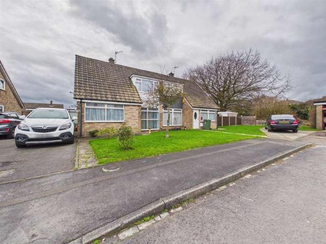 2 Bedroom Semi Detached House