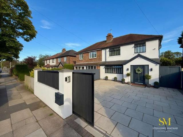 3 Bedroom Semi Detached House