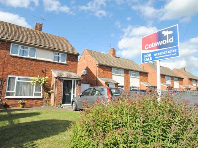 3 Bedroom Semi Detached House