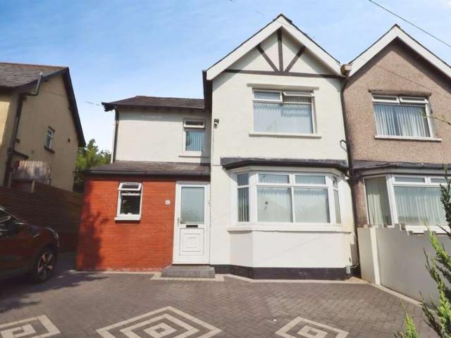 3 Bedroom Semi Detached House