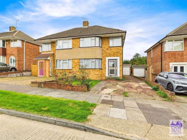3 Bedroom Semi Detached House