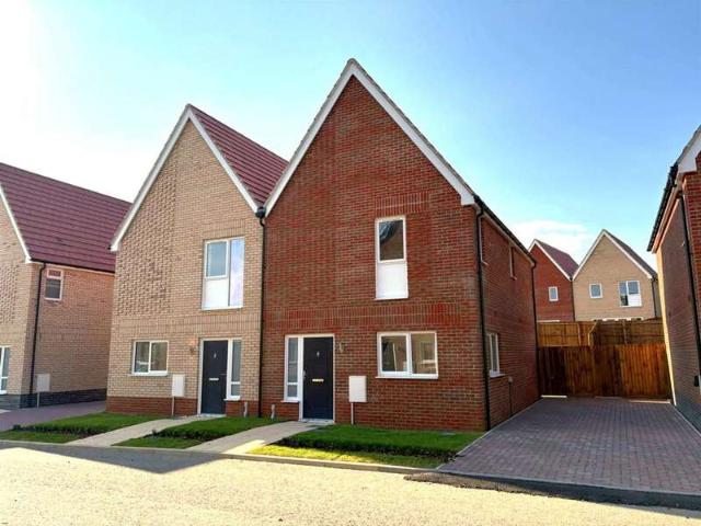 3 Bedroom Semi Detached House