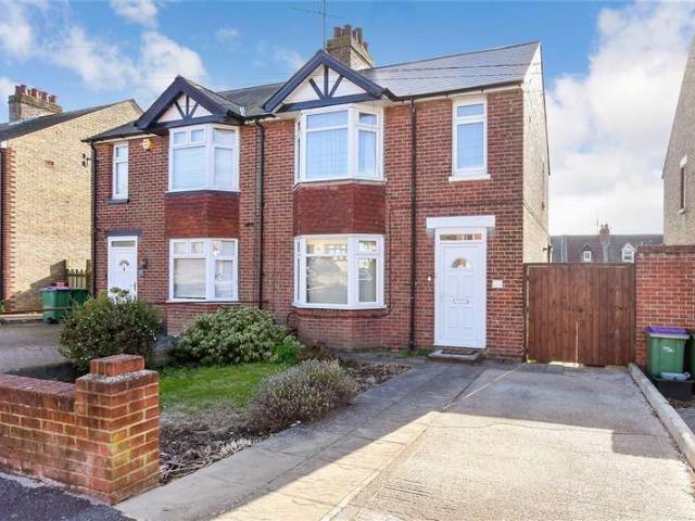 3 Bedroom Semi Detached House