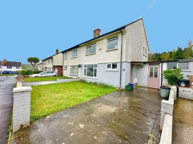 3 Bedroom Semi Detached House