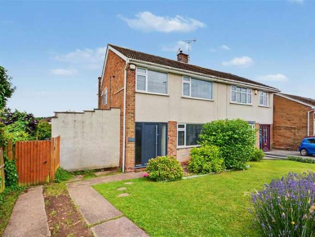 3 Bedroom Semi Detached House