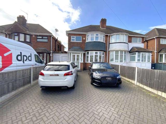 3 Bedroom Semi Detached House