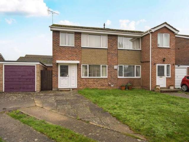 3 Bedroom Semi Detached House
