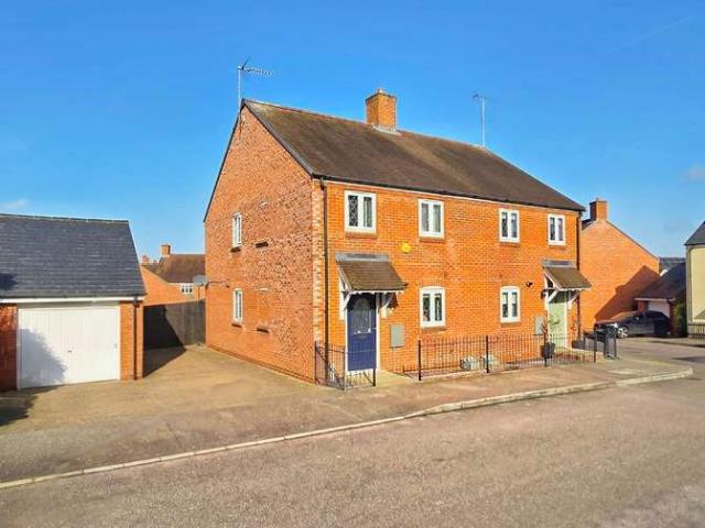3 Bedroom Semi Detached House